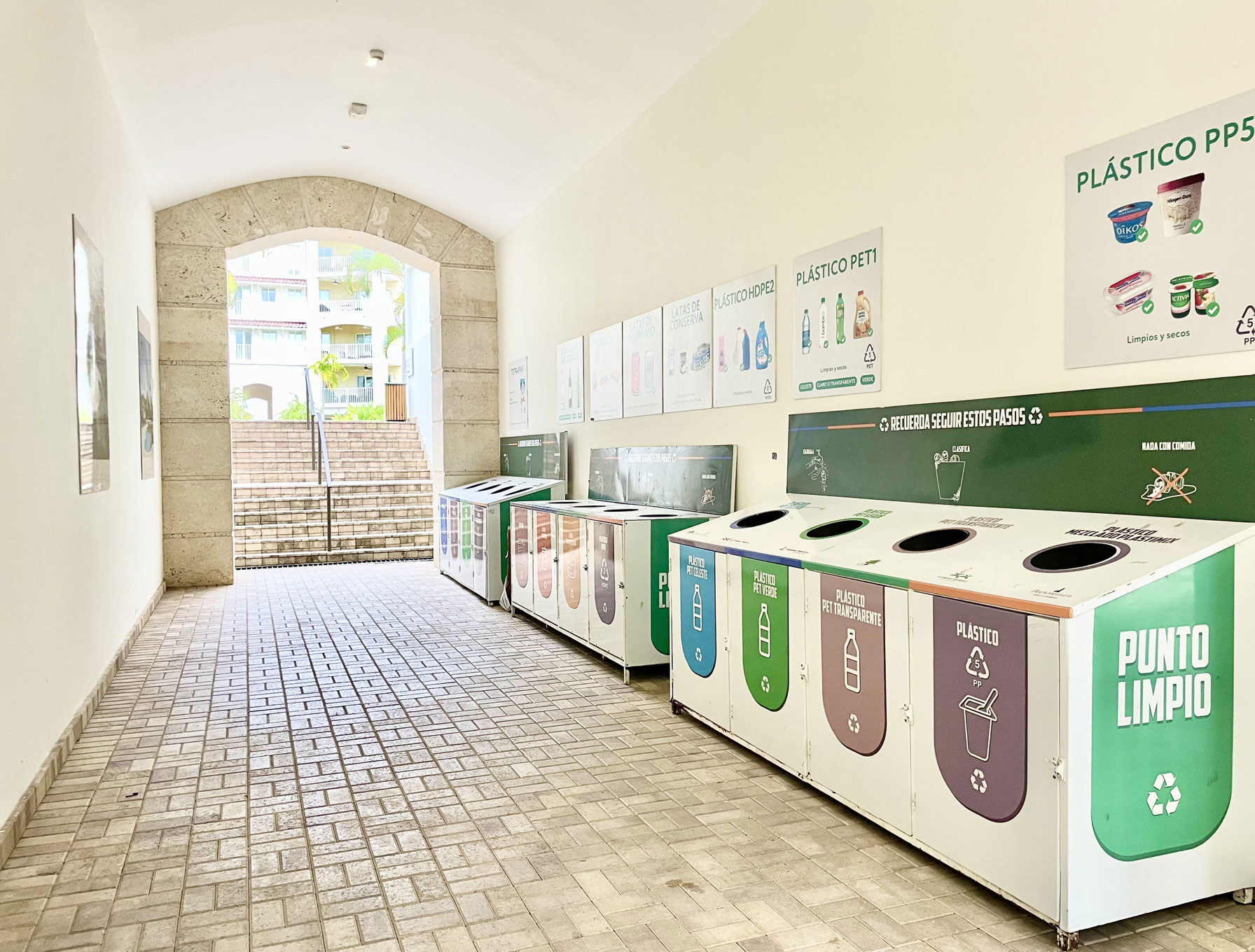 Learn and have fun recycling